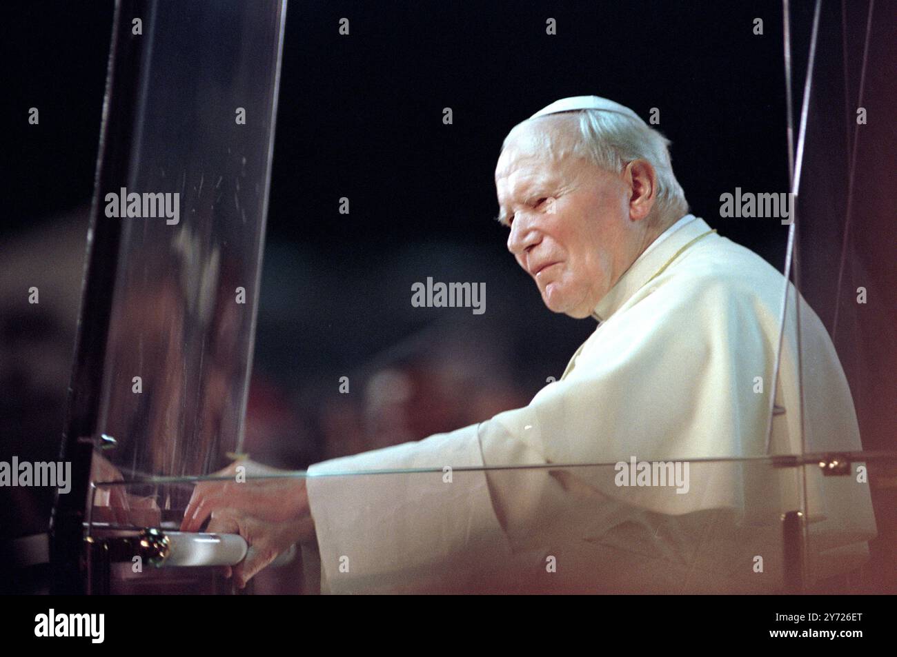 Wojtyla papa mobile hi-res stock photography and images - Alamy
