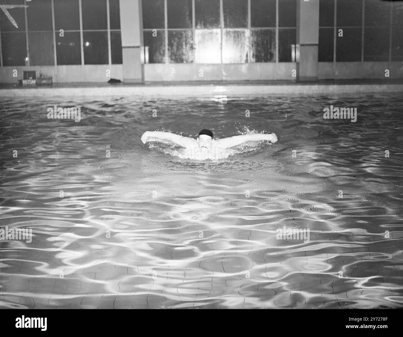 Training for the Olympics (swimming) Roy Romain swimming Isleworth ...