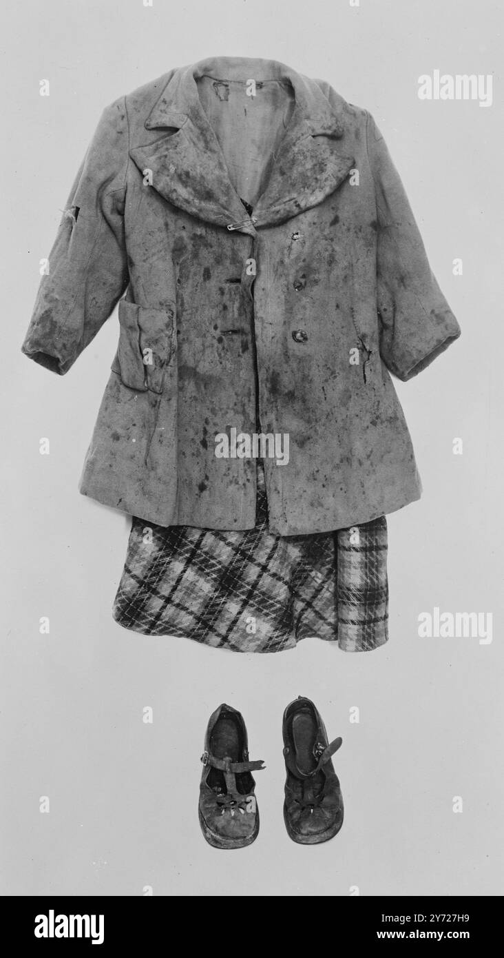 Scotland yard 1940s hi-res stock photography and images - Alamy