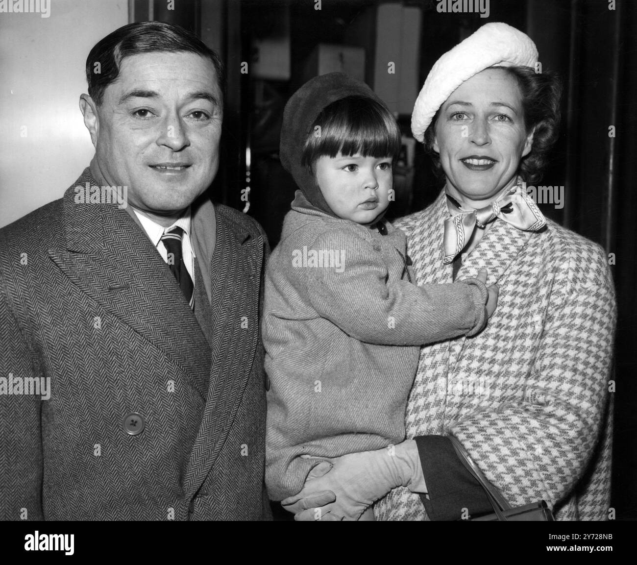 Prince Chula of Thailand and his English-born wife Princess Elisabeth ...