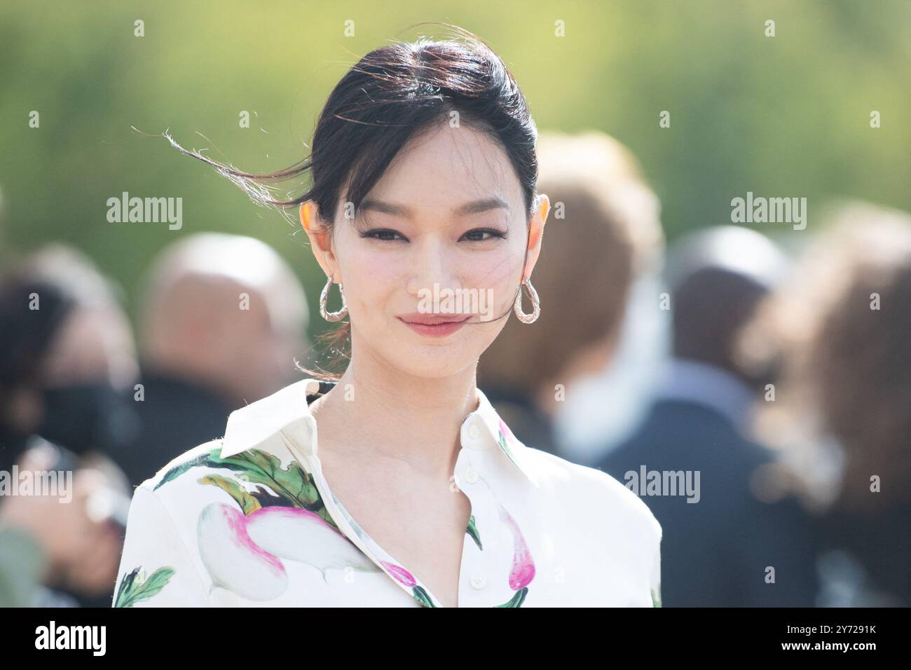 Shin Mina attending the Loewe Womenswear Spring-Summer 2025 show as ...