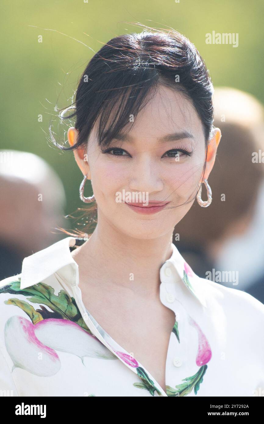 Shin Mina attending the Loewe Womenswear Spring-Summer 2025 show as ...