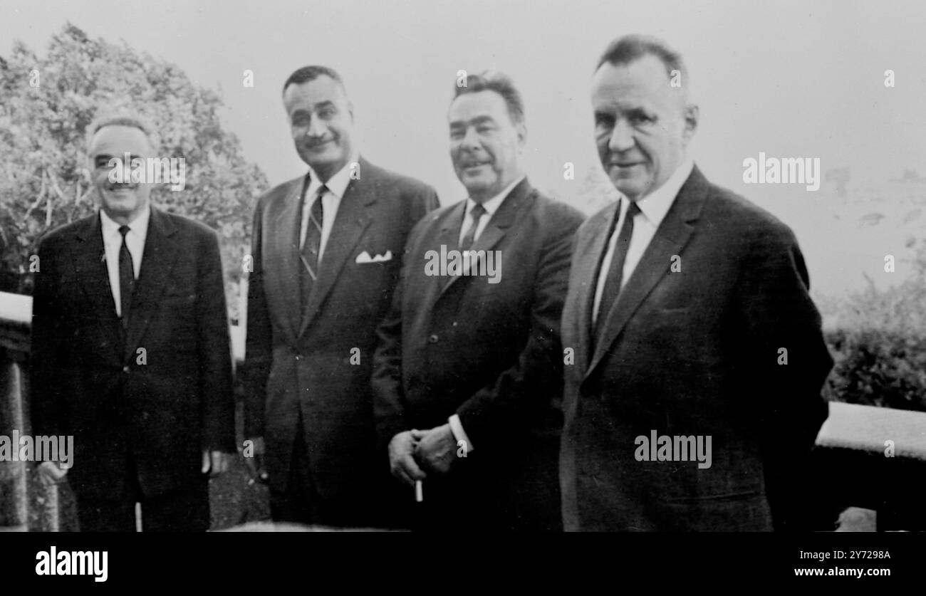 Leonid brezhnev 1960s hi-res stock photography and images - Alamy