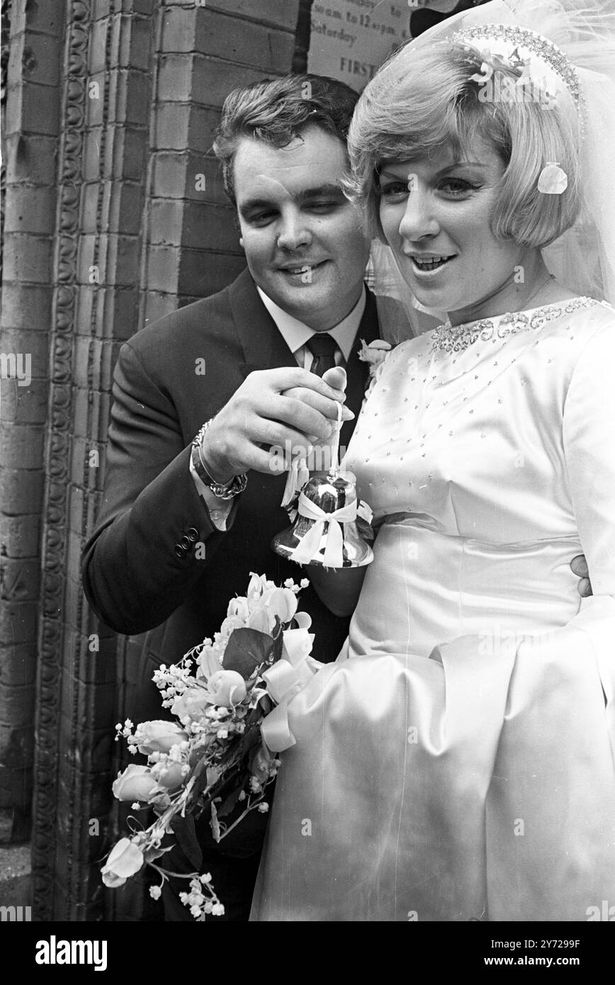 The wedding of singer Jackie Trent to Tony Hatch who arranged most of ...