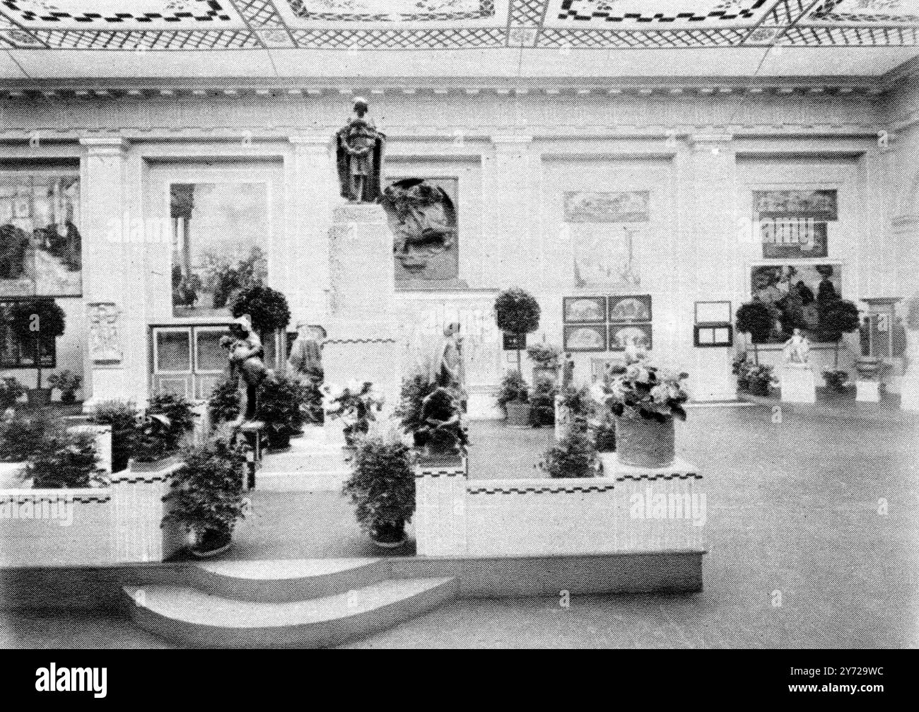 Representing an art movement founded by William Morris in 1888 : The ...