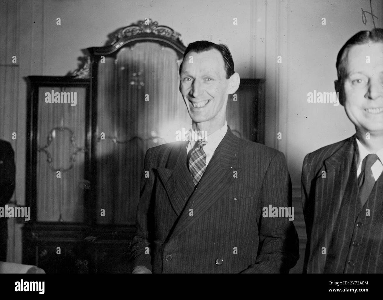 Mr W Goddard, park keeper of 54, Braxfield Road, Brockley, London SE4 ...