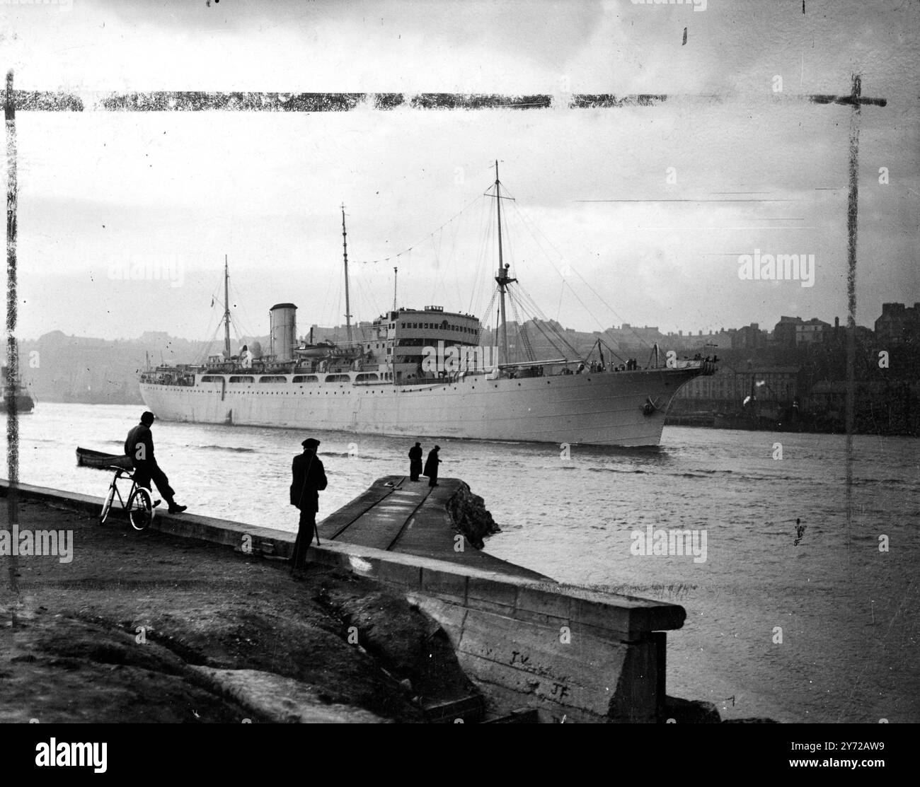 The biggest and most modern cable ship in the world, the 8,055 tons ...
