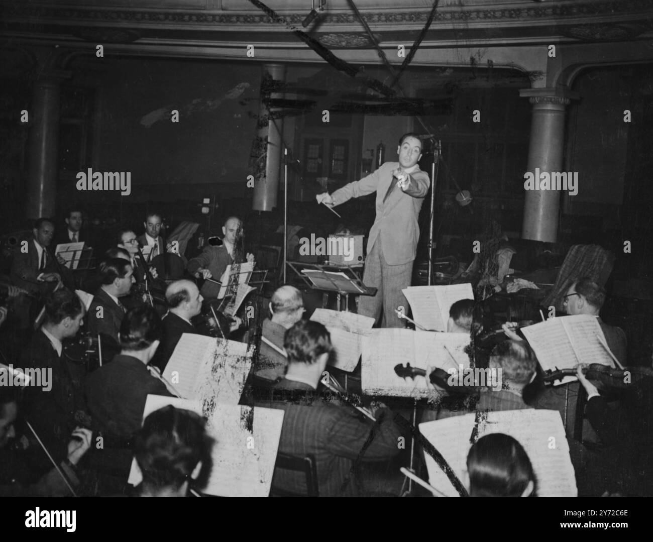 Jorda men hi-res stock photography and images - Alamy