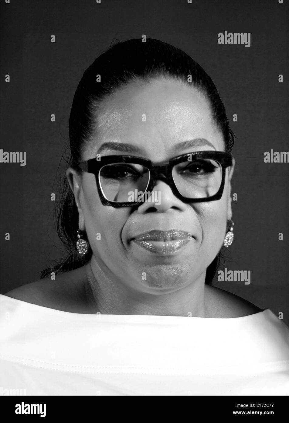 The oprah winfrey show Black and White Stock Photos & Images - Alamy