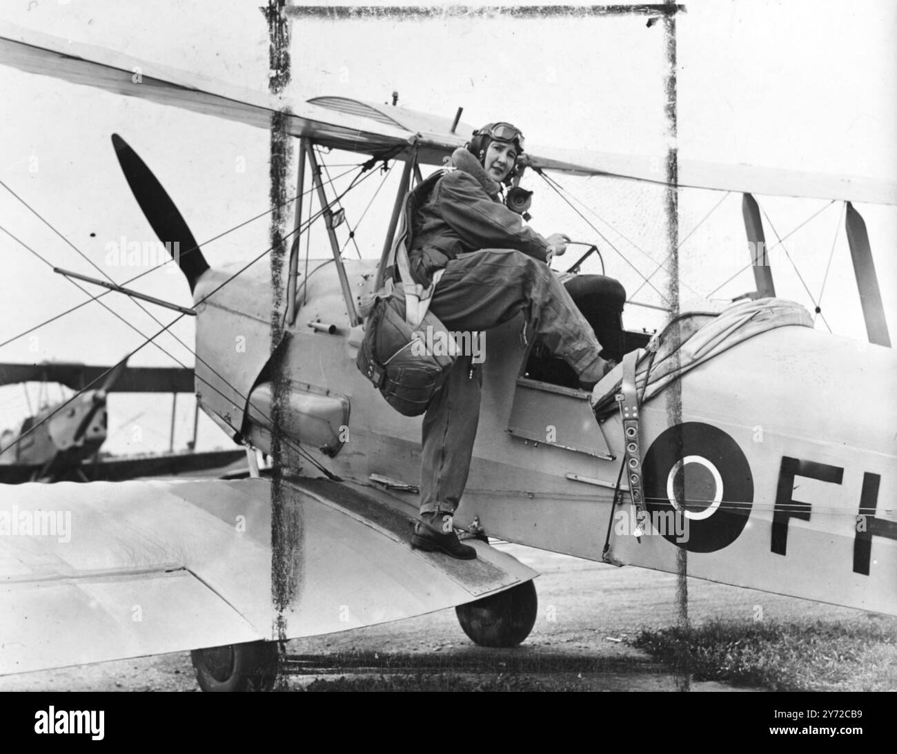 Familiarised Black and White Stock Photos & Images - Alamy