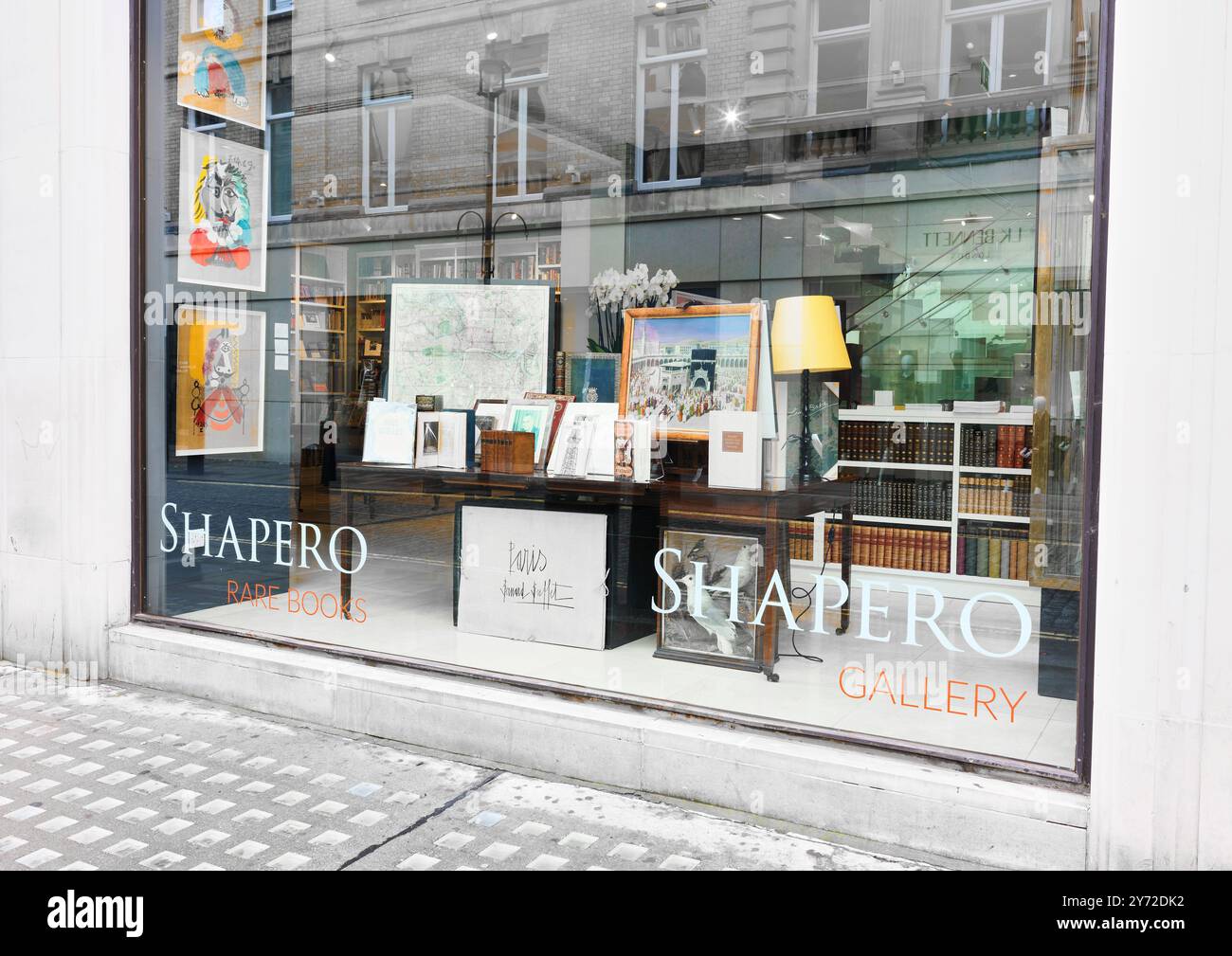 Shapero rare books shop and gallery, Mayfair, London, England Stock ...