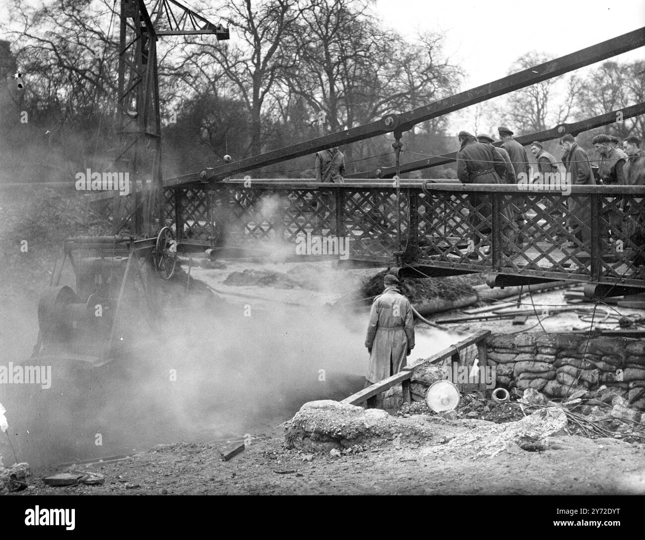 The 1,000Ib bomb in St James's park had its fuse exploded this morning ...