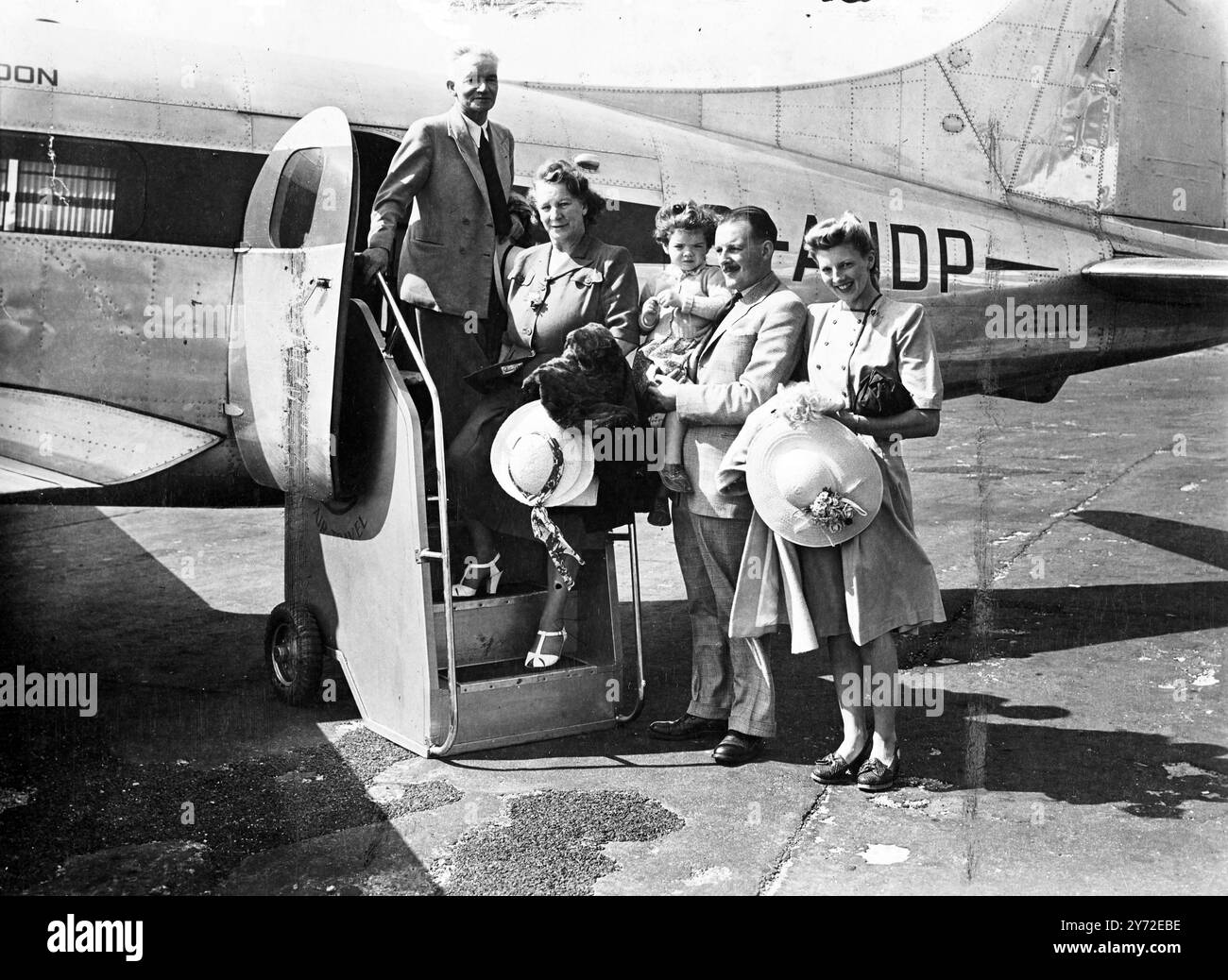 Mr Harry Souter, of Sunderland, his wife and daughter Rosemary, and his ...