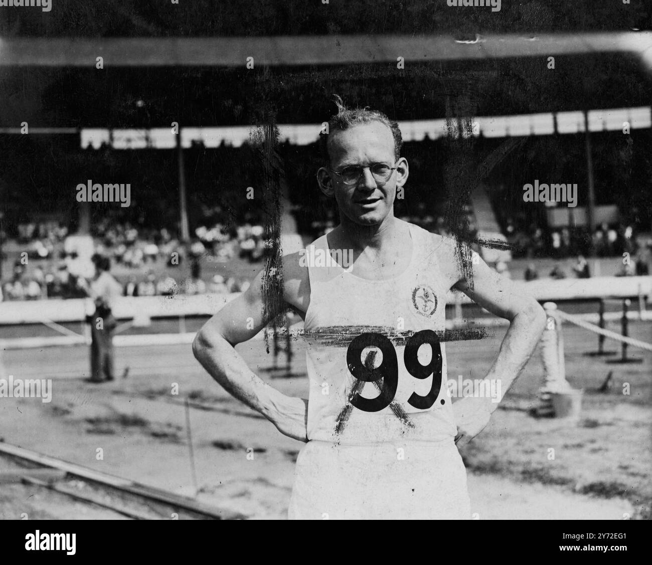 25 metres long Black and White Stock Photos & Images - Alamy