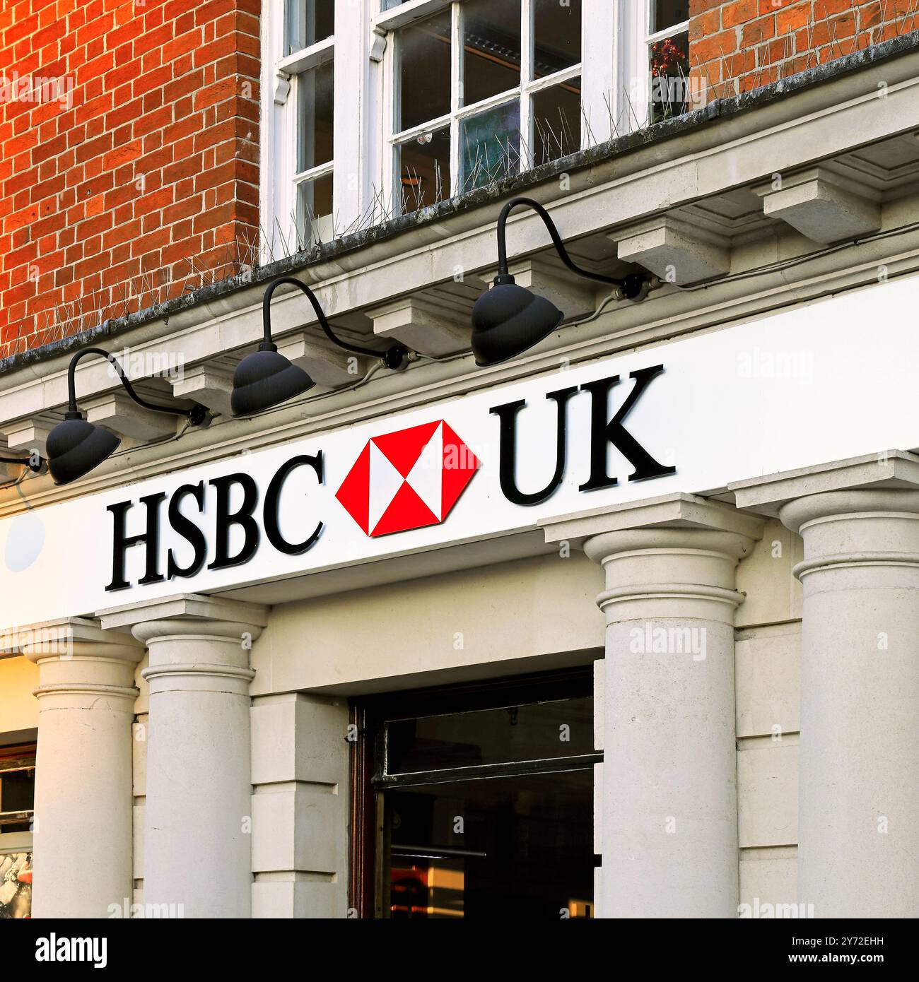 HSBC UK bank, Devizes, Wiltshire, England, UK. 2024 Stock Photo - Alamy