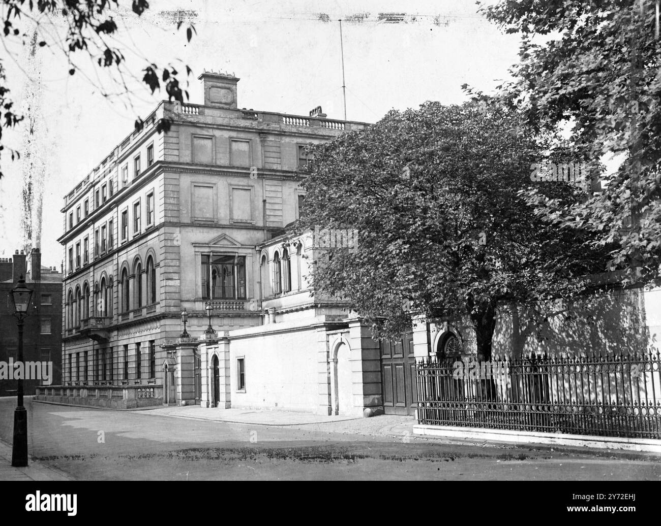 Clarence House Mentioned As A Portable Londoners For Her Royal