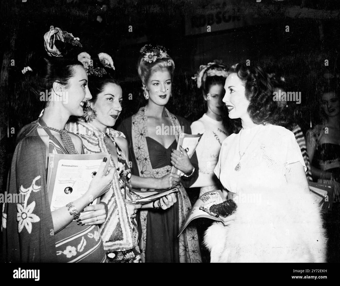 Notable gala hi-res stock photography and images - Alamy