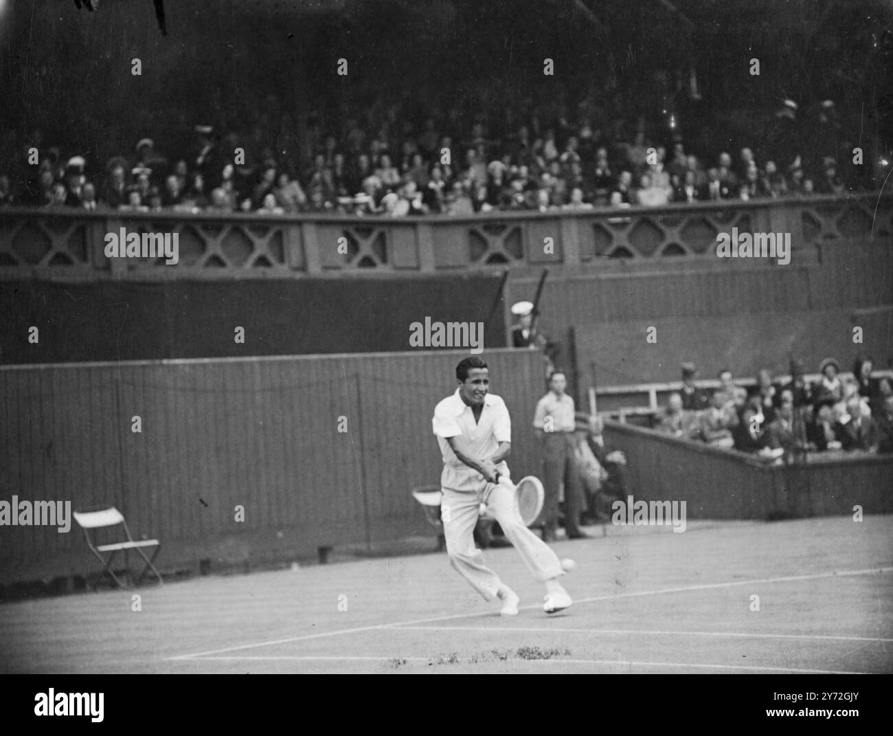 Pancho segura tennis hi-res stock photography and images - Alamy