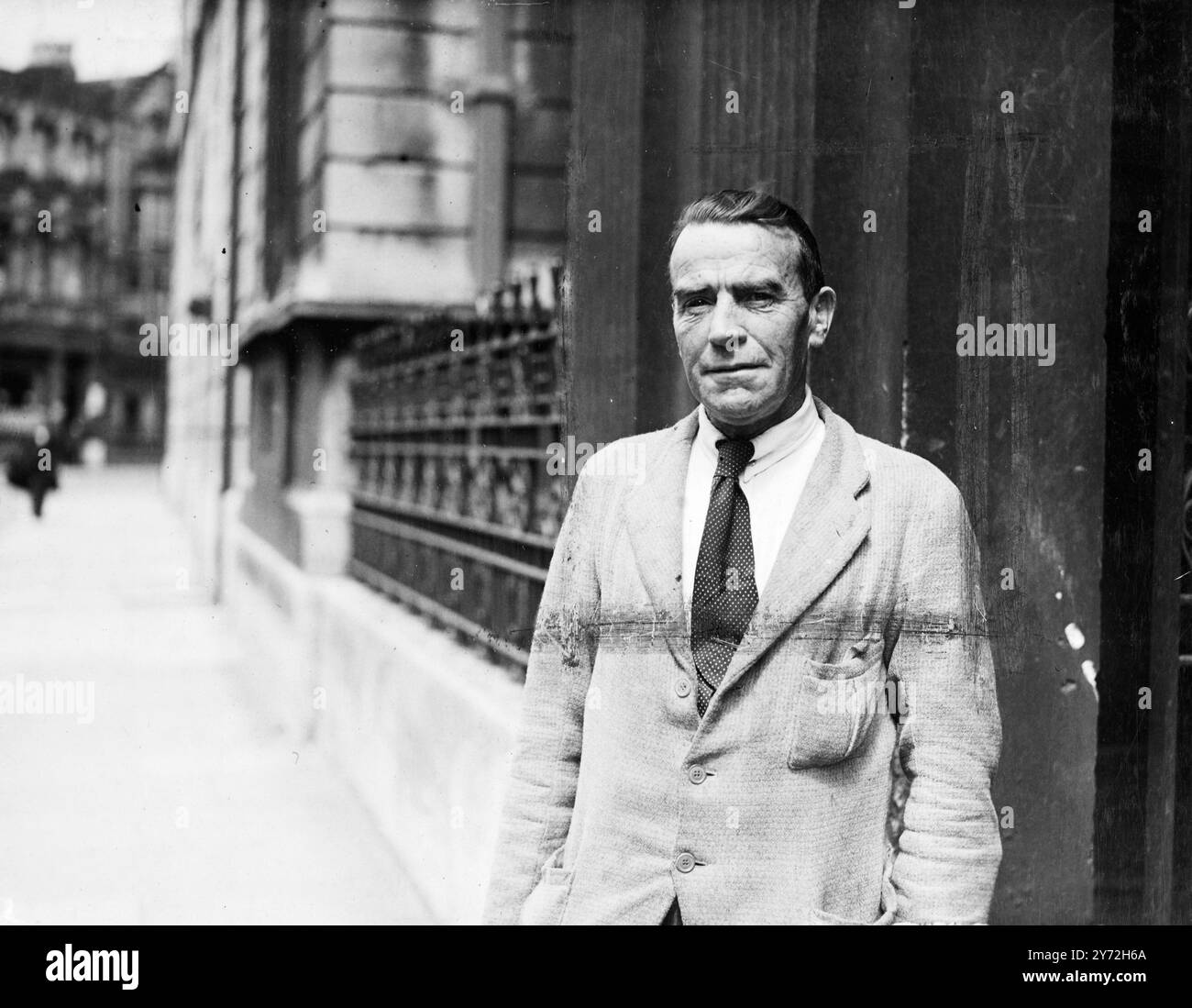 Mr schall hi-res stock photography and images - Alamy