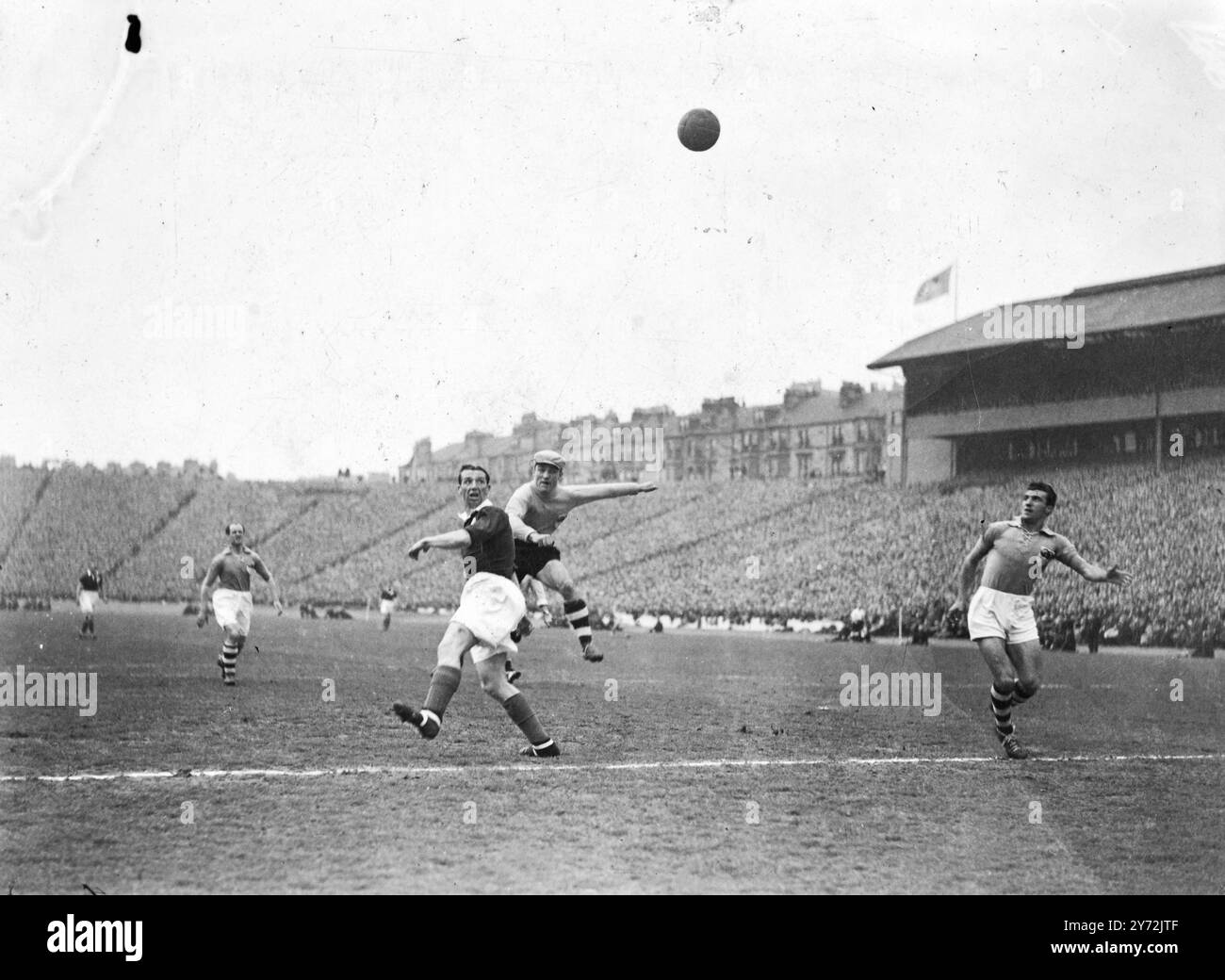 1940s hampden park hi-res stock photography and images - Alamy
