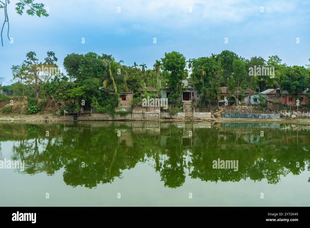 Puthia Rajbari complex pond, Rajshahi Division, Puthia, Bangladesh ...