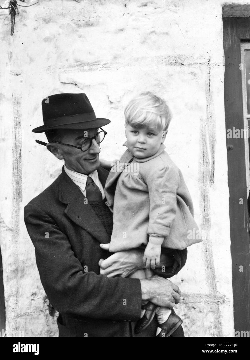 Brown way cornwall hi-res stock photography and images - Alamy