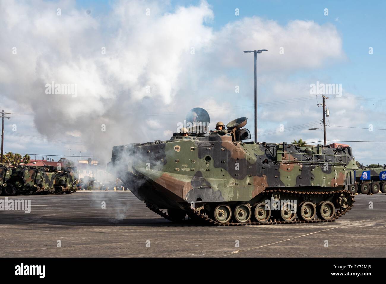 U.S. Marines with 3rd Assault Amphibian Battalion, 1st Marine Division ...