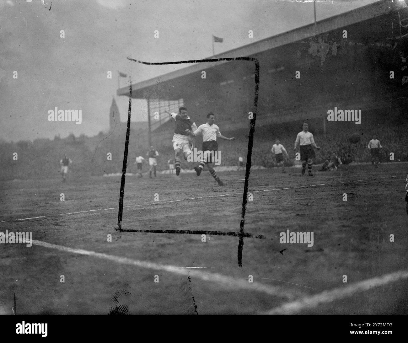 Leaps in the air Black and White Stock Photos & Images - Alamy