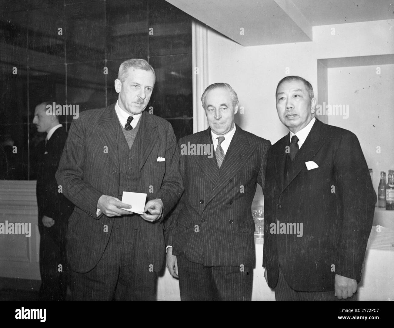 Dr cheng tien hsi hi-res stock photography and images - Alamy