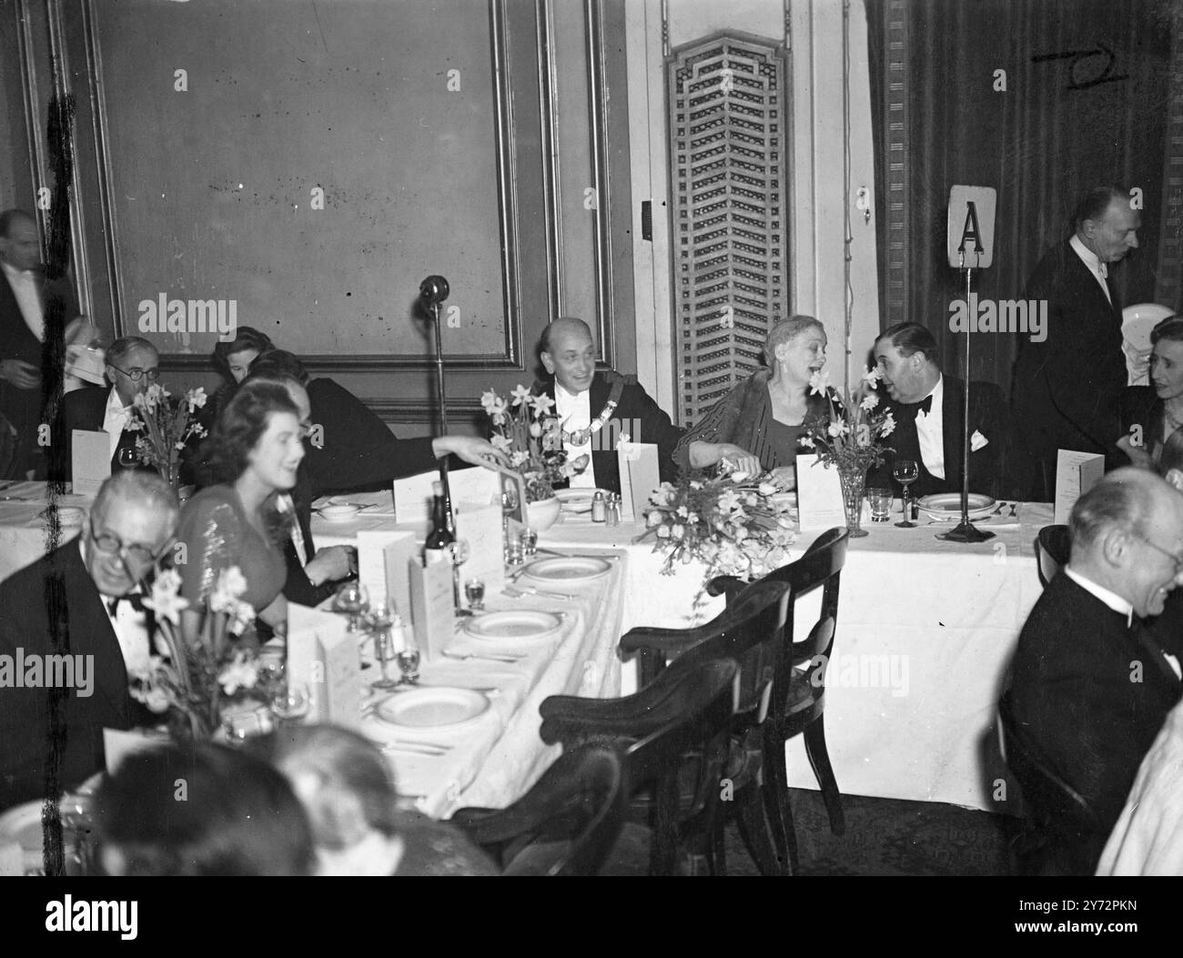 Press advertisement managers dinner. The Press Advertising Managers ...
