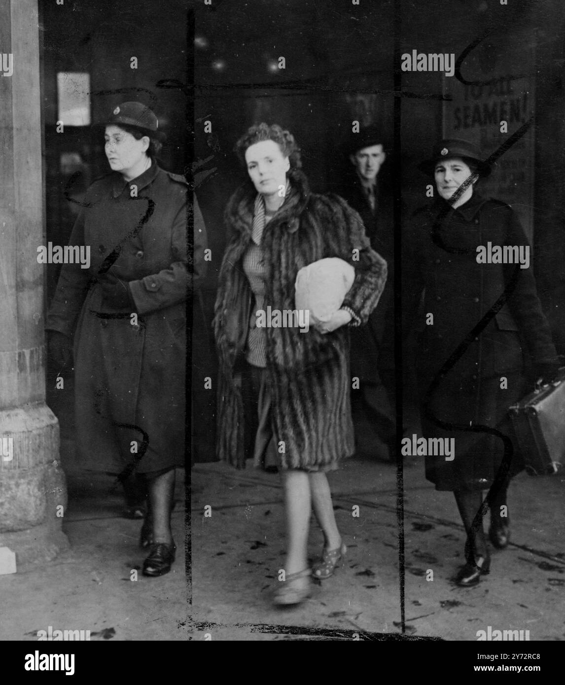 Wife charged with bath tub murder. An allegation that a 34-year-old ...