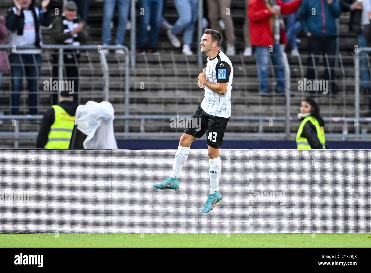 27 September 2024, Baden-Württemberg, Ulm: Soccer: Bundesliga 2, SSV ...