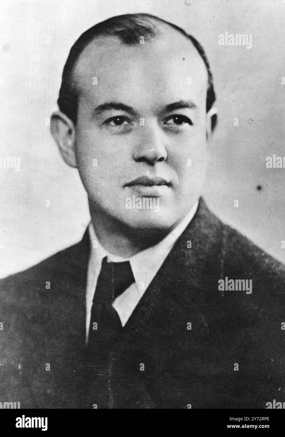 Mr philip piratin hi-res stock photography and images - Alamy