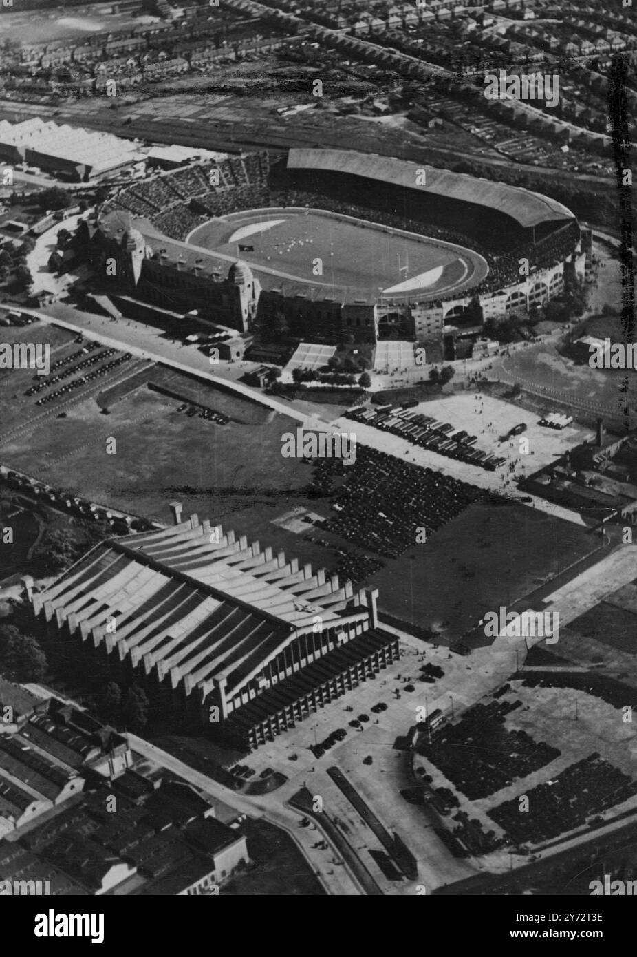 Aerial view of Wembley Stadium, London. 7 December 1946 Stock Photo - Alamy