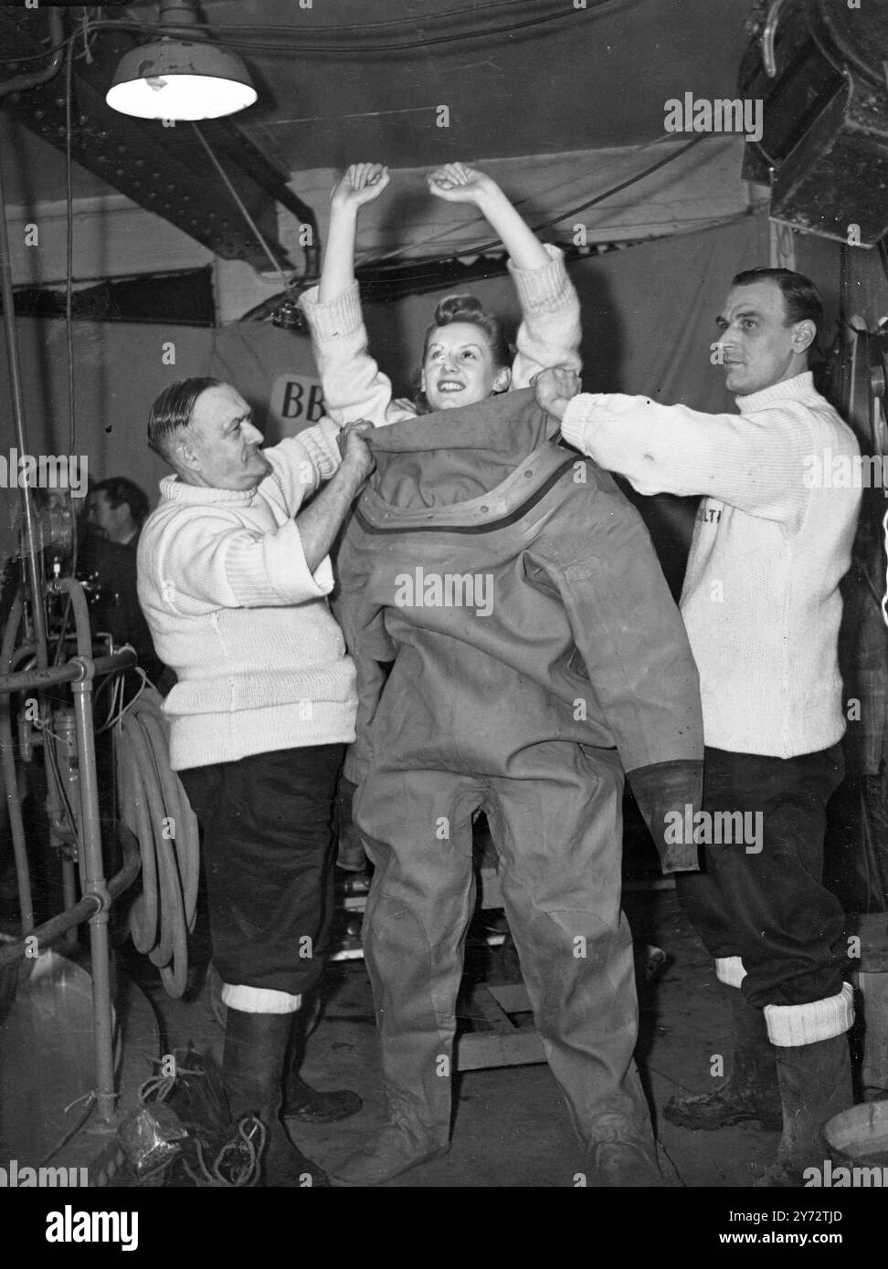 Standard diving suit hi-res stock photography and images - Alamy