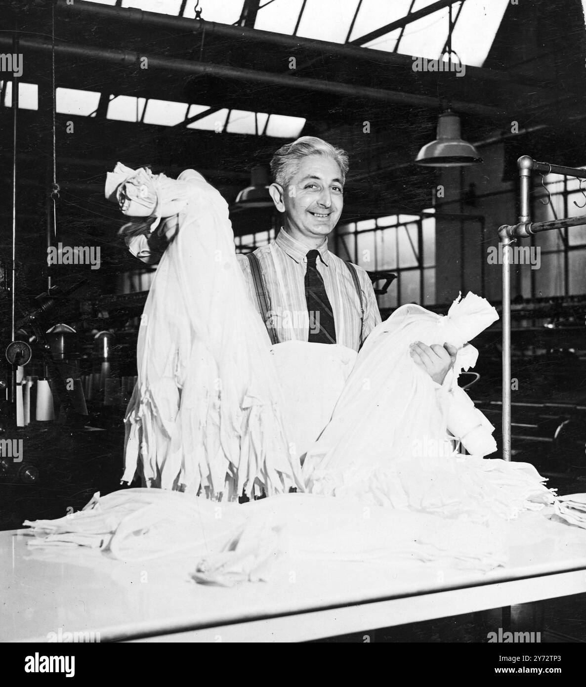 Nylon stockings, so long-awaited by the women of Britain will be in the ...