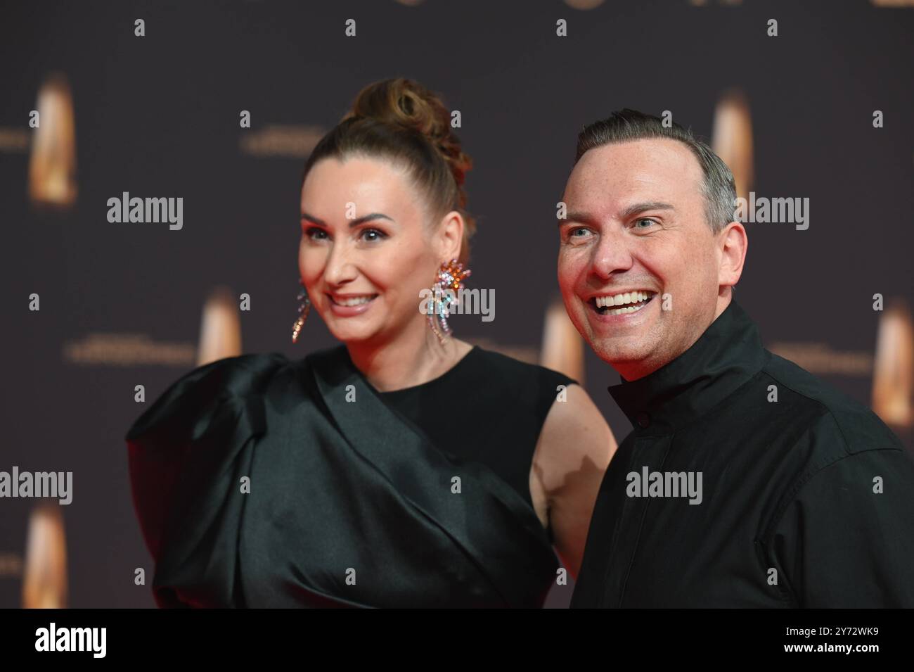 Koch Tim Raue und Ehefrau Katharina kommt zur Gala und Verleihung des ...