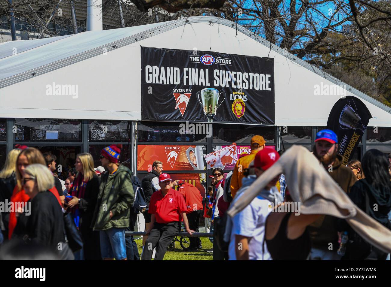 Melbourne, Australia. 27th Sep, 2024. AFL fans are seen in front of ...