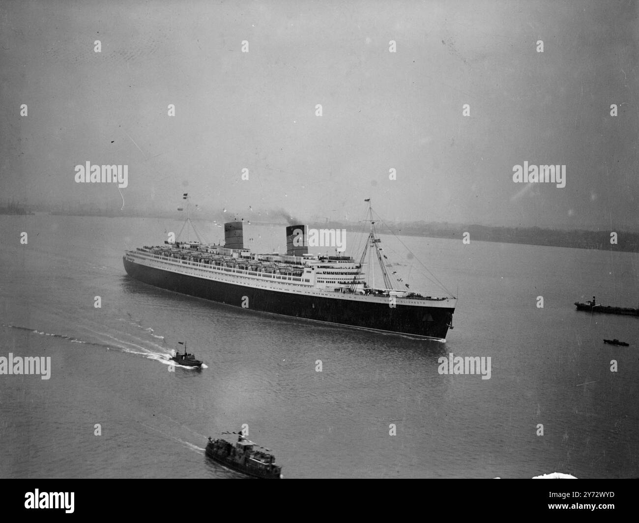 The 83,000 ton Cunard-White Star Liner "Queen Elizabeth" cast off her ...