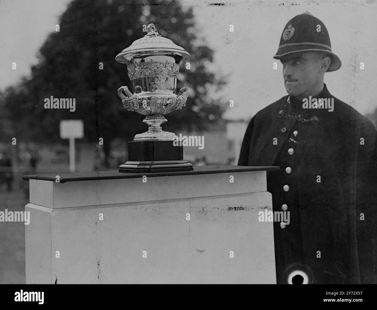 The King George VI Stakes, run for the first time at Ascot, was won by ...