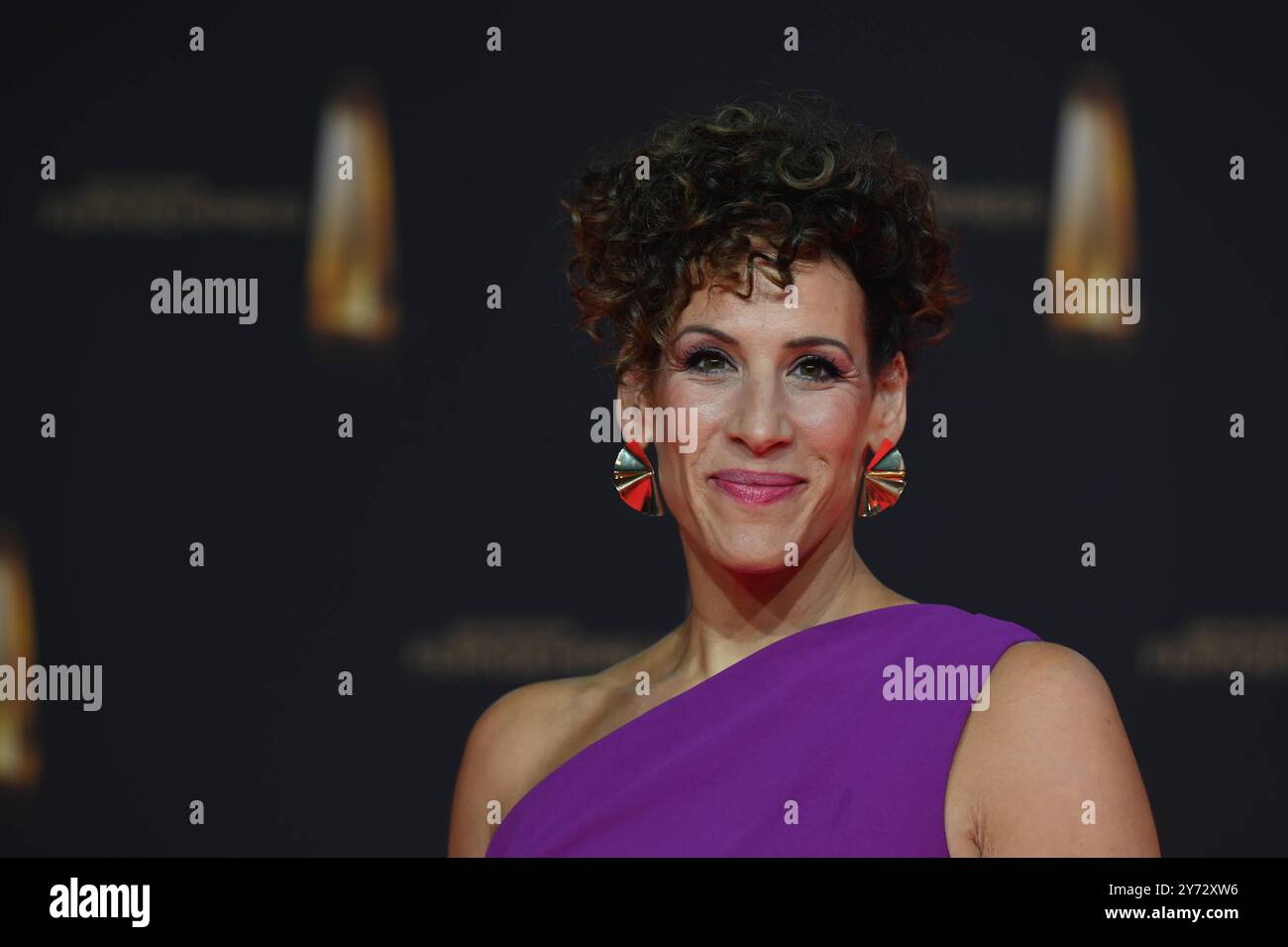 Moderatorin Lissy Ishag kommt zur Gala und Verleihung des Deutschen ...