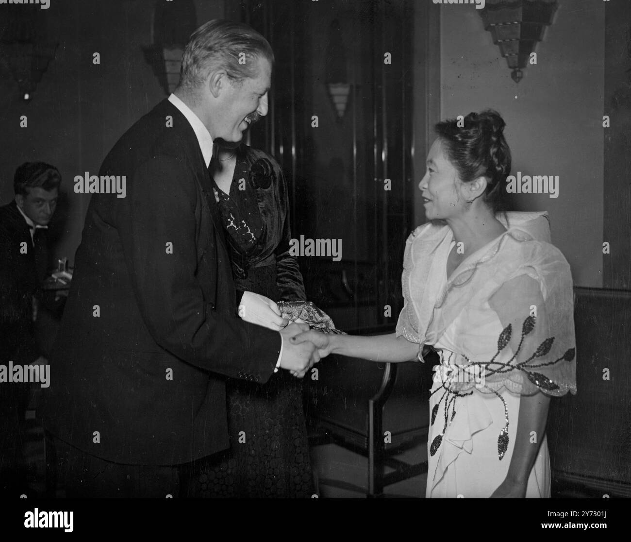 Nurses from all parts of the world's were entertained by British nurses ...