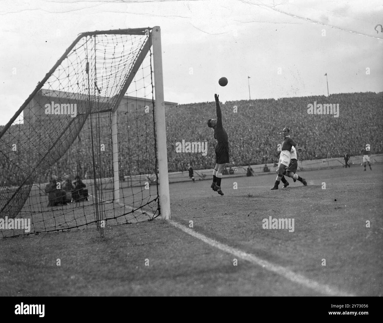 League football started today for the first time in 7 years and ...