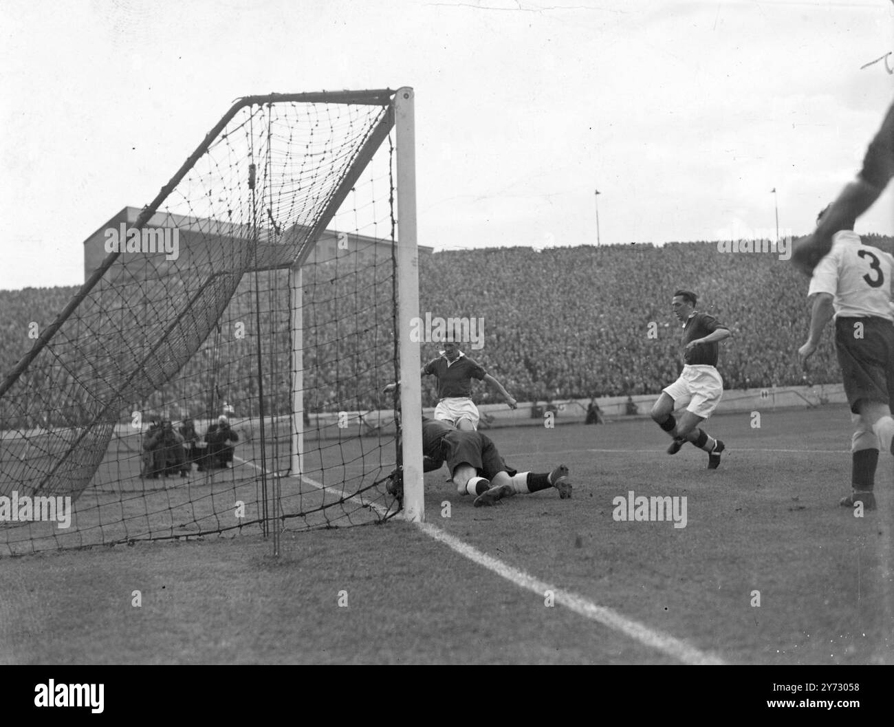 League football started today for the first time in 7 years and ...