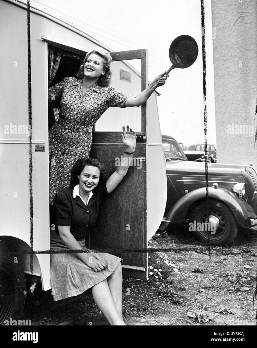 Pan pan girls Black and White Stock Photos & Images - Alamy