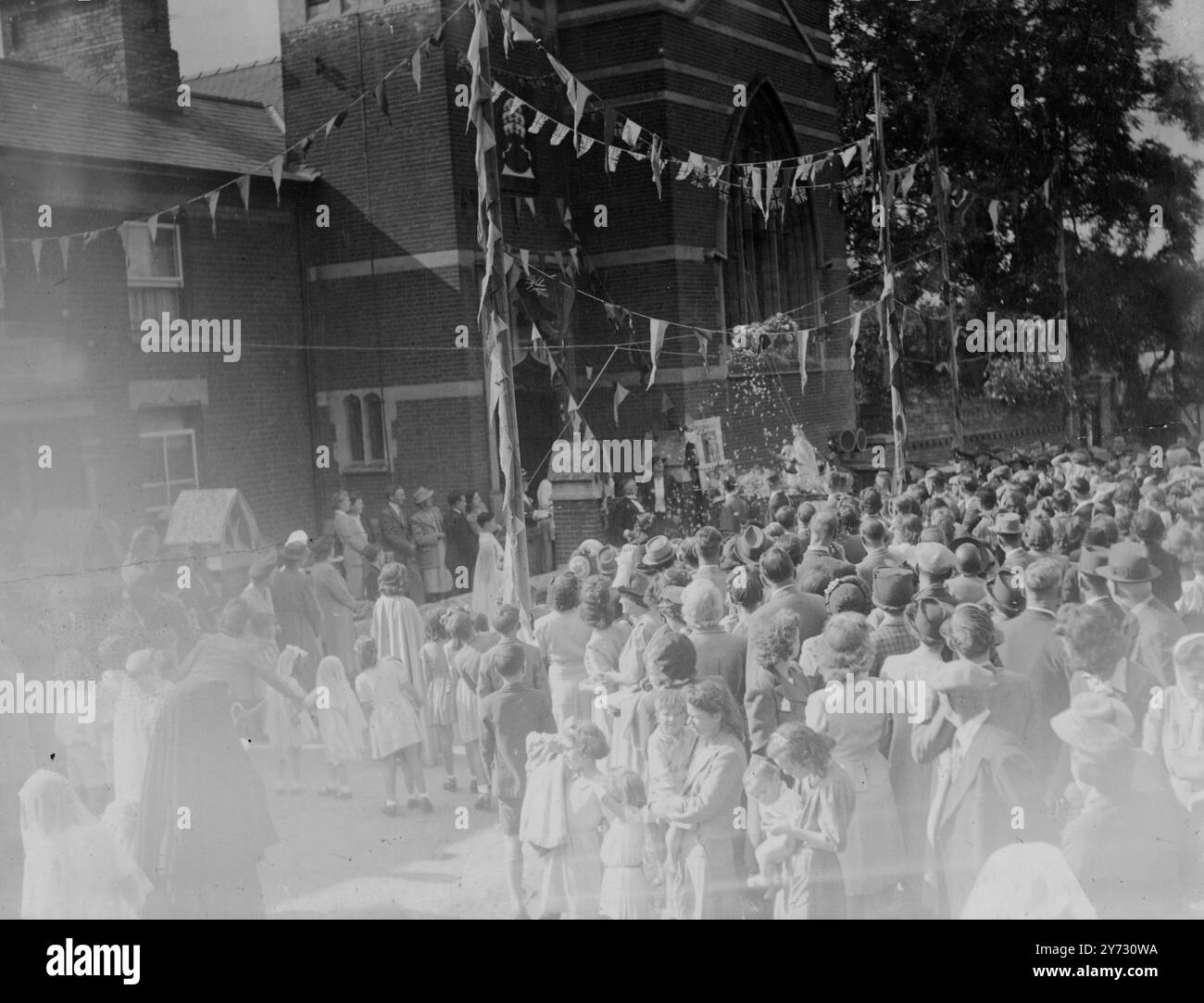 Service homecoming Black and White Stock Photos & Images - Alamy