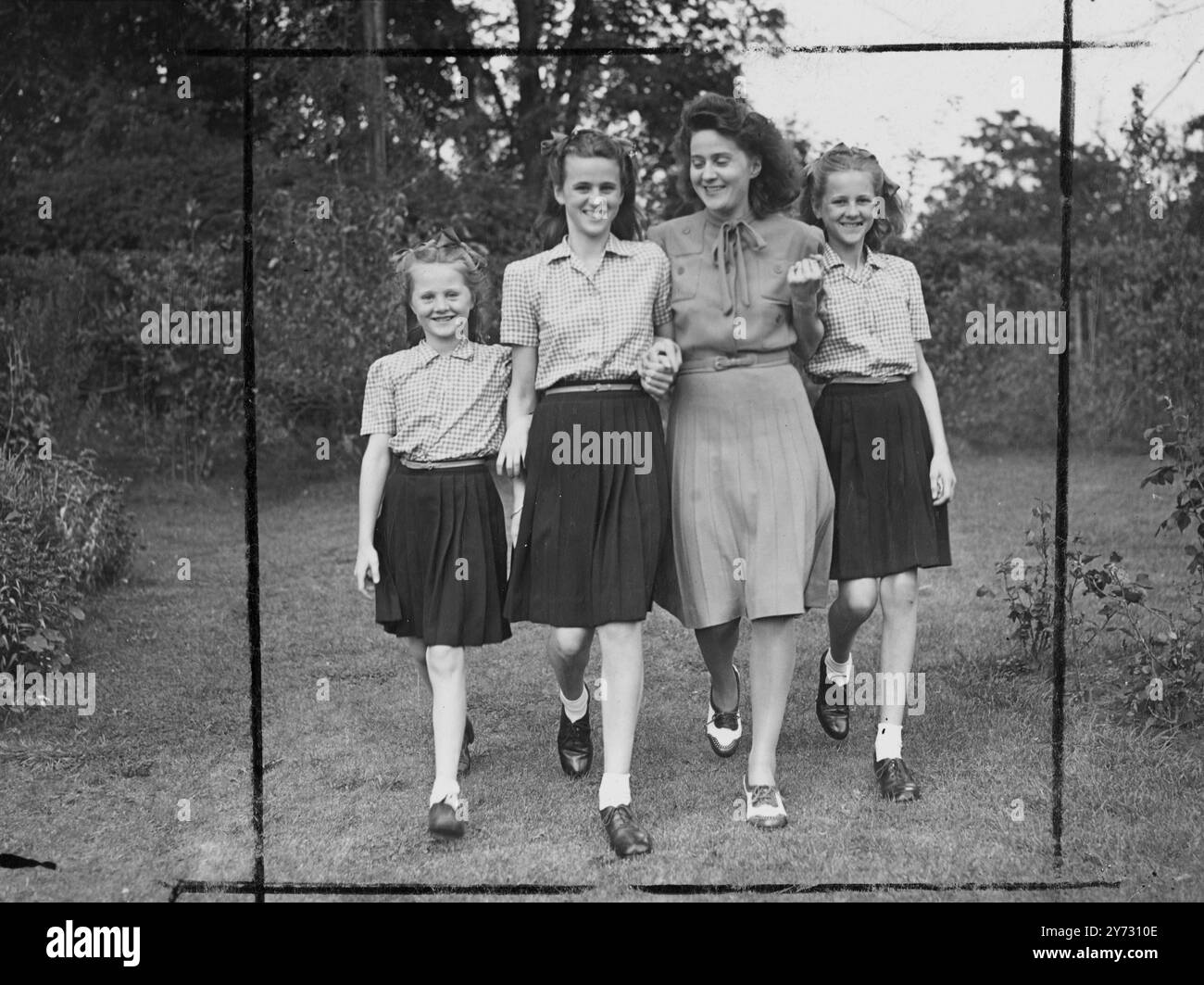 The Silent Woman. The award of the George Cross to a British woman who ...