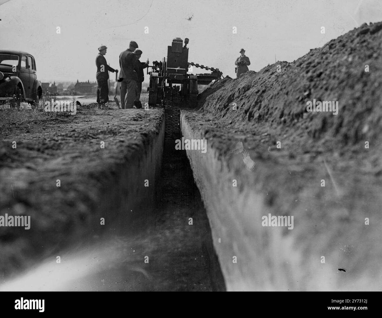 At Wythenshawe, Manchester, corporations new satellite town, modern ...