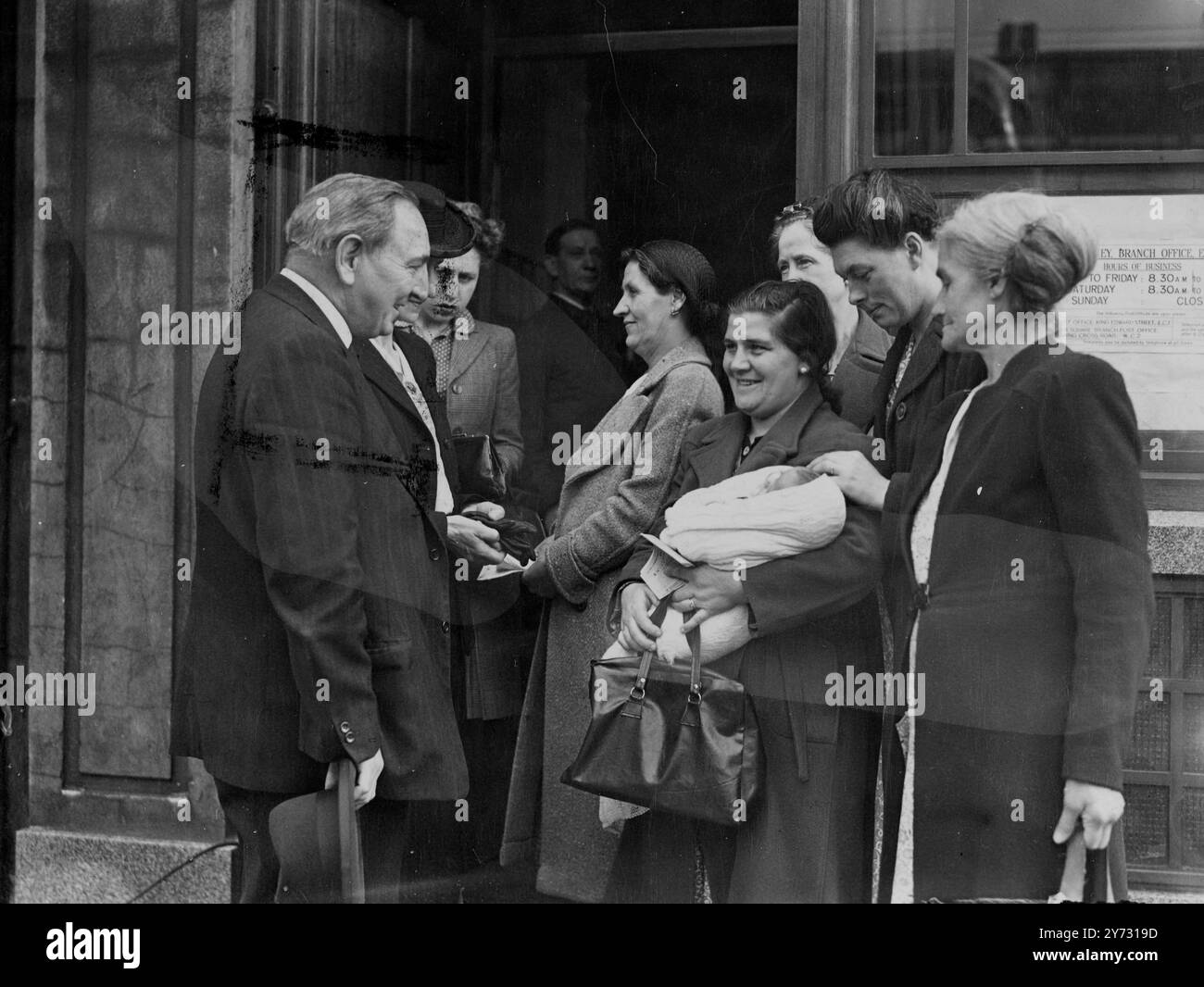 Family allowances 1946 hi-res stock photography and images - Alamy