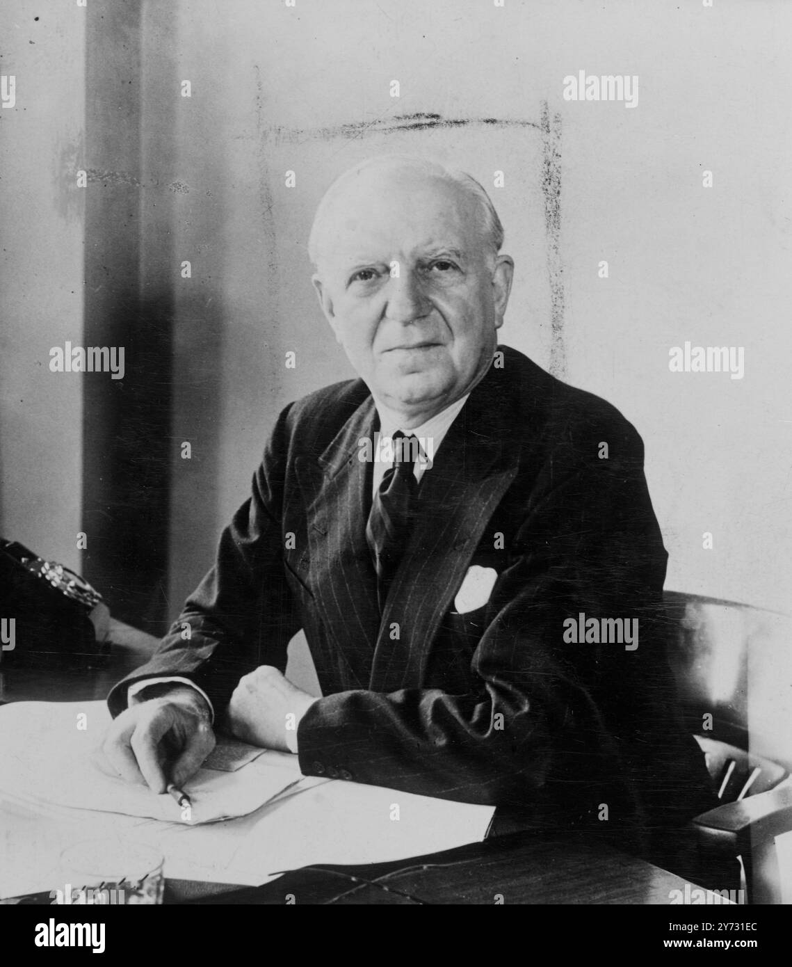 Lord Woolton is new Conservative chairman. New portrait of Lord Woolton ...